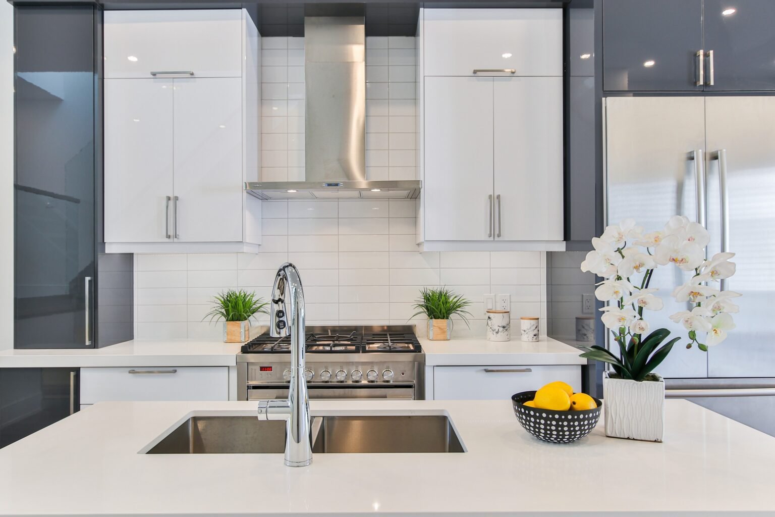Kitchen Remodel Temecula: Consistent | (951) 289-3063
